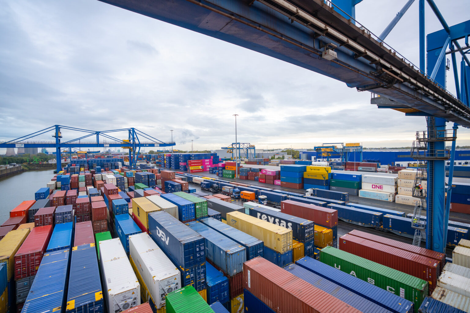 Intermodal - duisport
